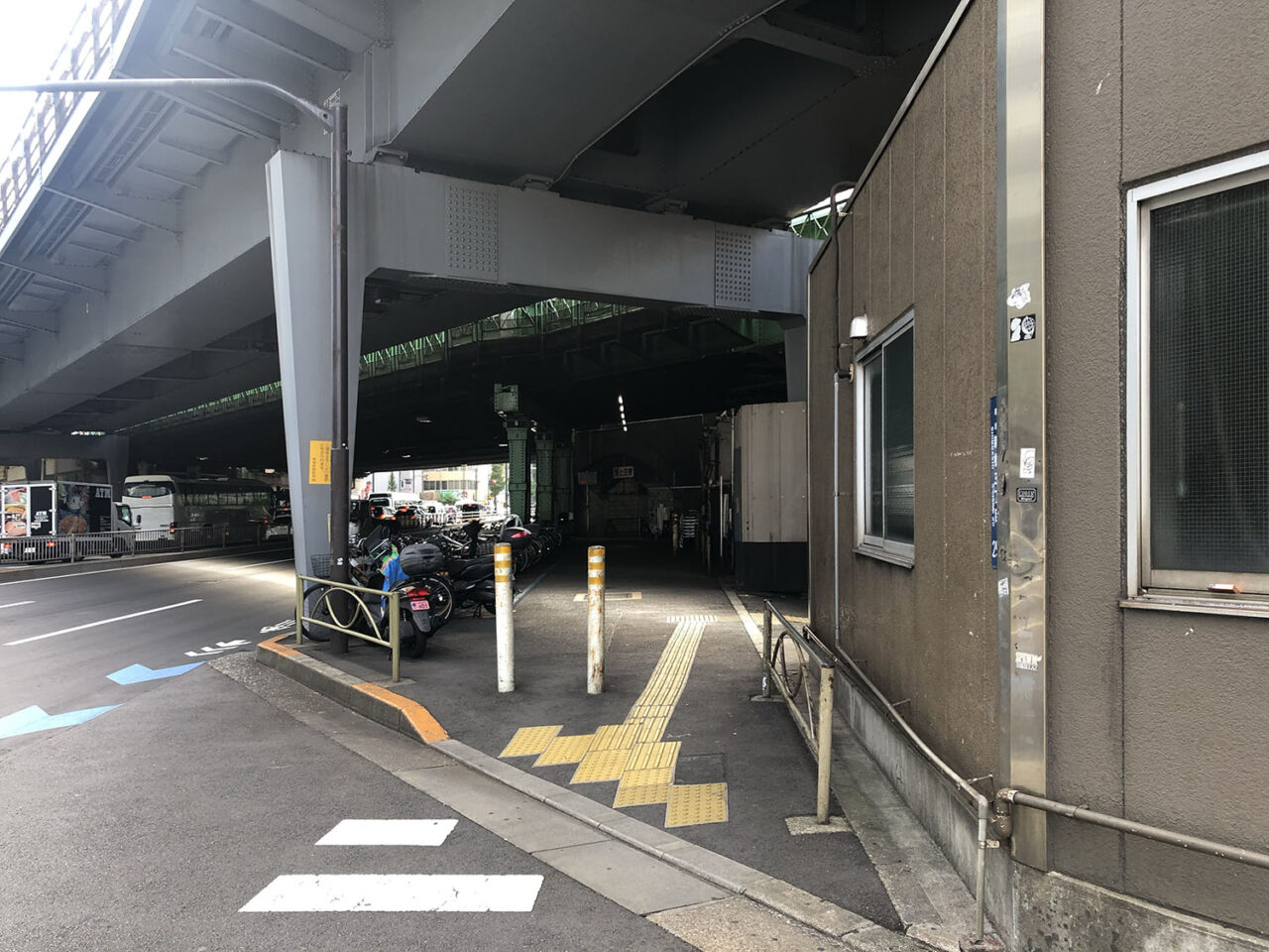 新橋 DRY-DOCK（ドライドック） | BEERTIFUL MAP