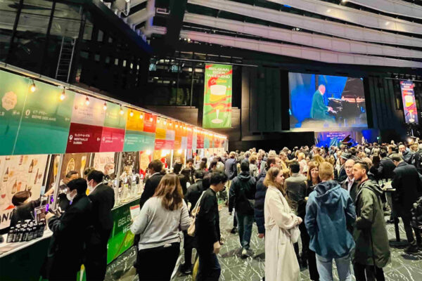 ベルギービールウィークエンド2023 新宿住友ビル三角広場にて5日間開催 | BEERTIFUL MAP